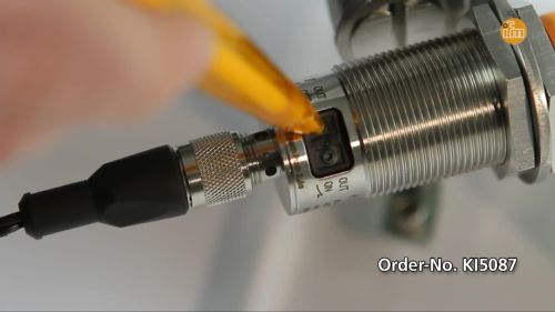 KQ6001 - 电容式接近开关 - ifm