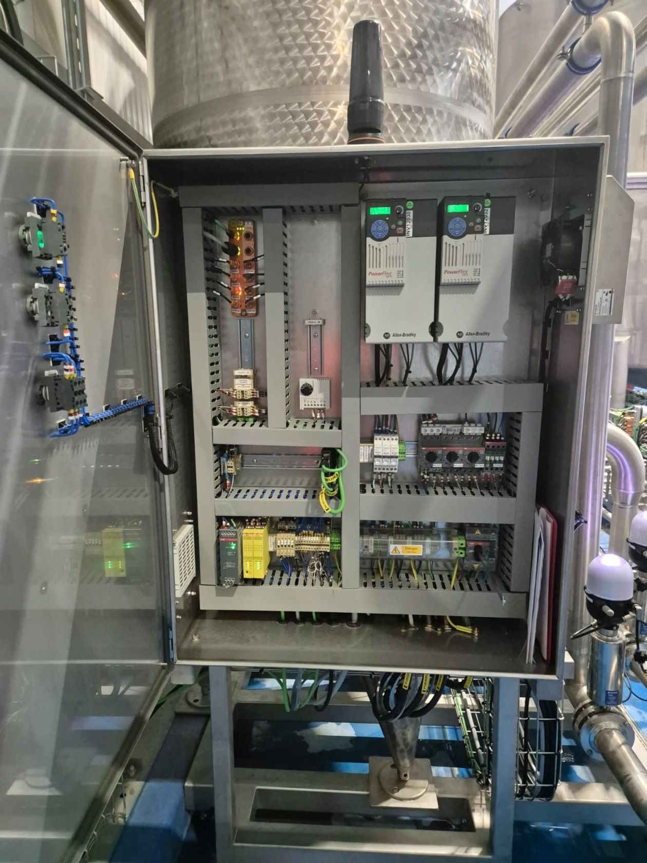 Greencroft Bottling – Wine flows freely - ifm