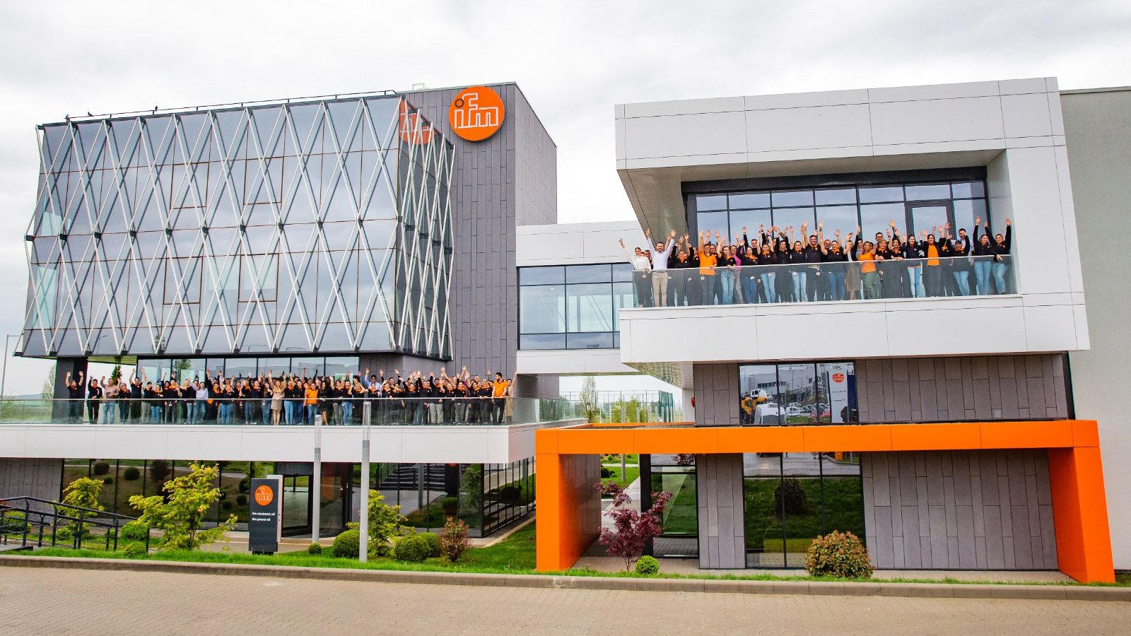 ifm opens certified “Green Factory” in Sibiu, Romania - ifm