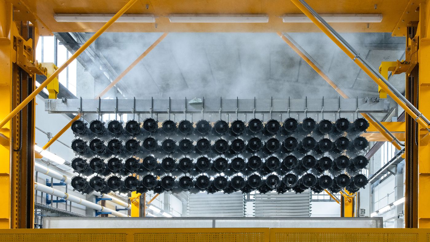 Application report: GASER – Digitalised surface finishing - ifm