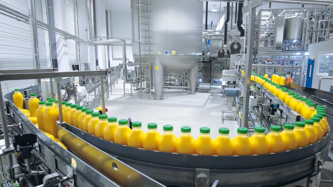 Application report: Refresco – Digitised bottling plant with IO-Link ...