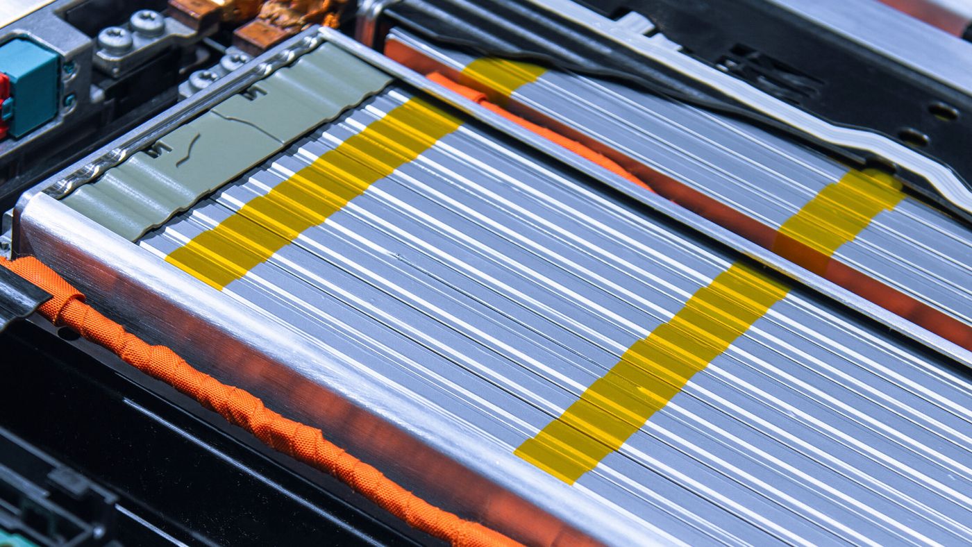 Precise Z-folding of electrode sheets - ifm