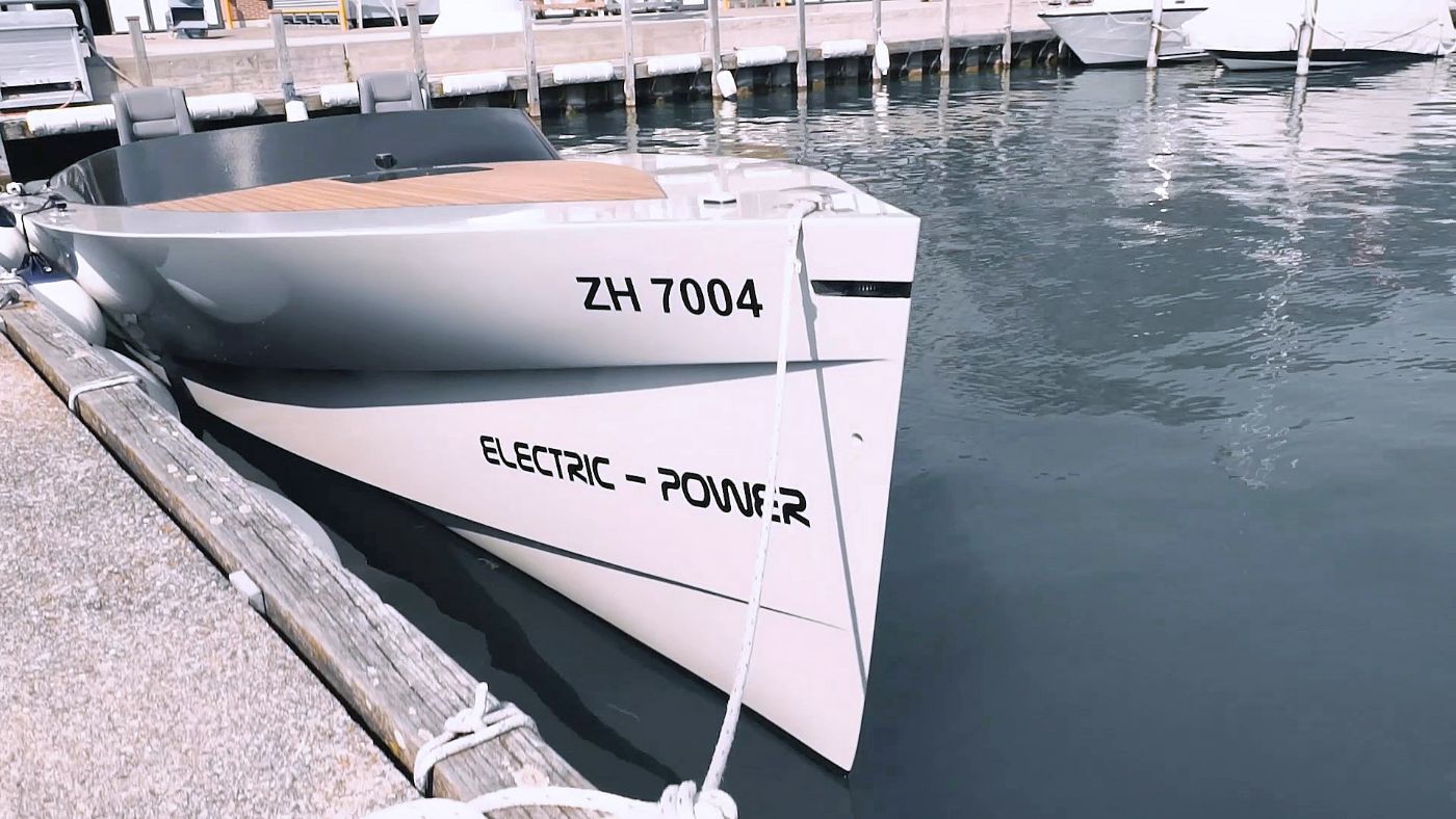 A rush of adrenaline on the world’s fastest e-boat - and ifm is on ...