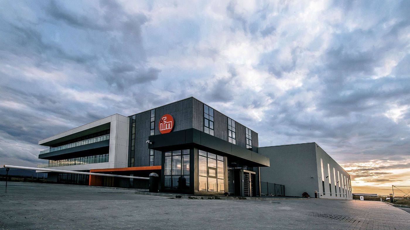 ifm receives ‘Factory of the Year’ award for the Sibiu site in the ...