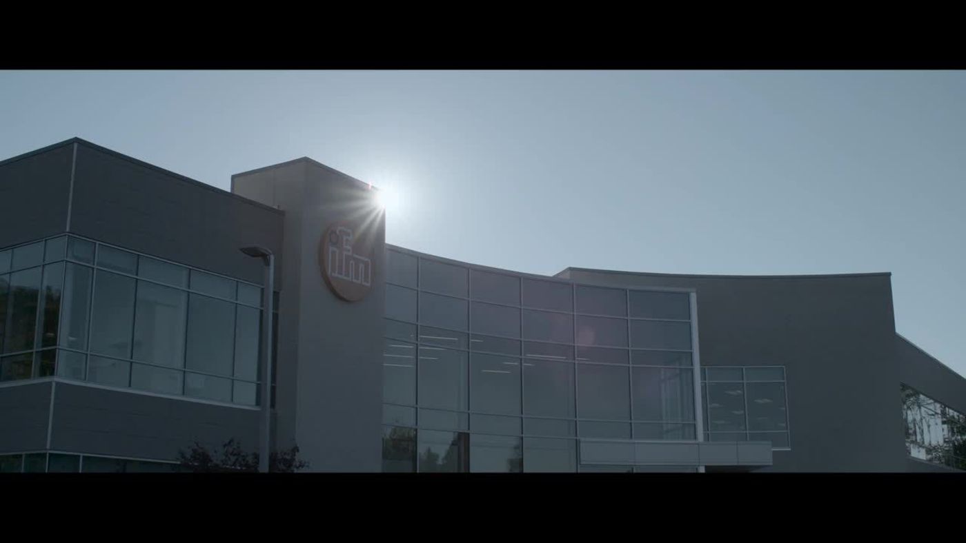 ifm - Close to You - ifm